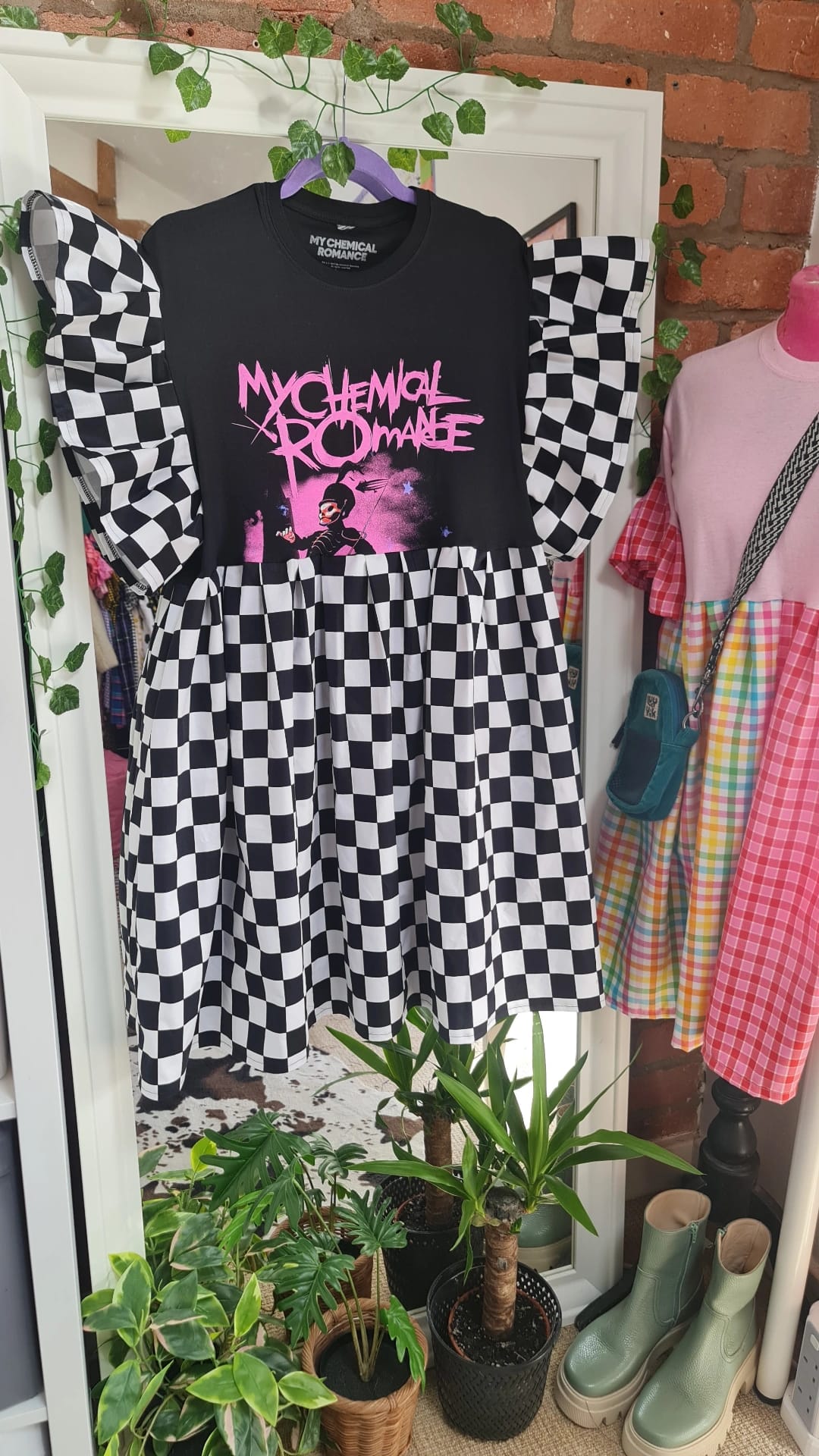 MCR Pink T-shirt – LAZY GIRL CLUB